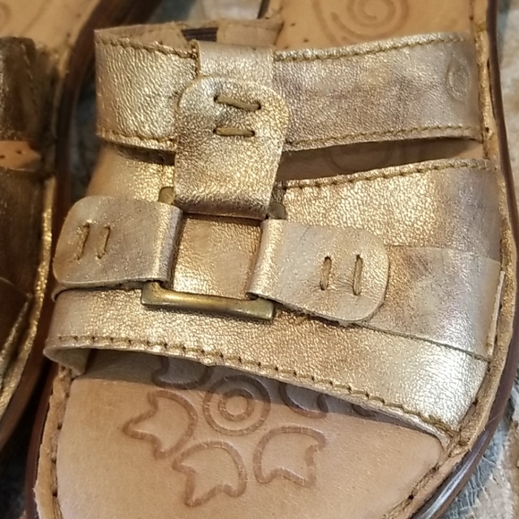 Born | Shoes | Born Gold Leather Metallic Slidesandals Size 7 | Poshmark